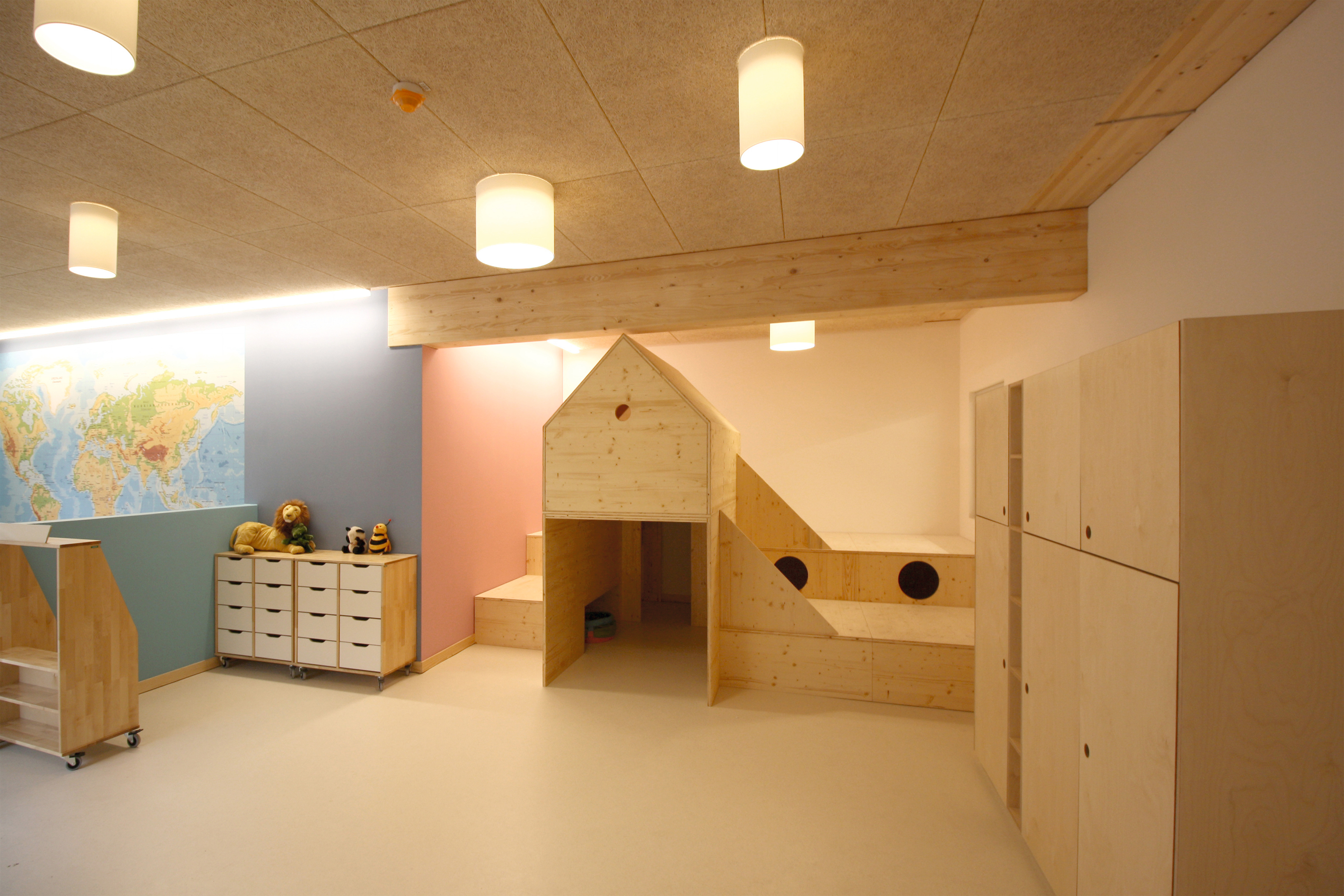 DHF and OSB4TOP boards: Day care centre | EGGER